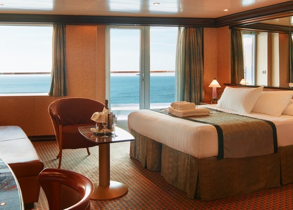 Costa Cruises Cabins: Suite, Premium | Costa Cruises EU