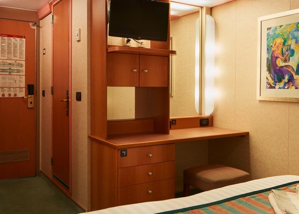 Costa Serena: cabins, routes, suites, decks | Costa Cruises EU